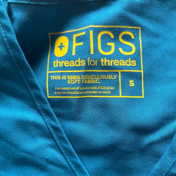 Figs | Other | Original Figs Style 2pocket Top | Poshmark